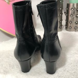 Michelle D | Shoes | Michelle D Black Leather Ankle Boots | Poshmark